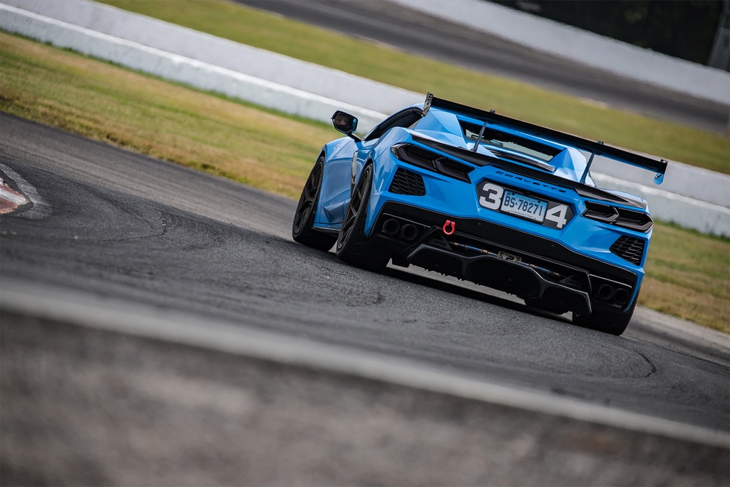 Swan Neck UCW Rear Wing Kit - Corvette Convertible (C8) | Verus Engineering